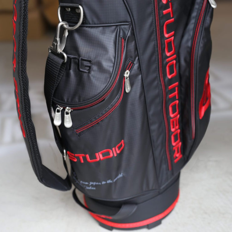 GOLF BAGS – Monster Golf Shop