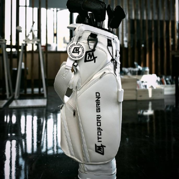 GOLF BAGS – Monster Golf Shop